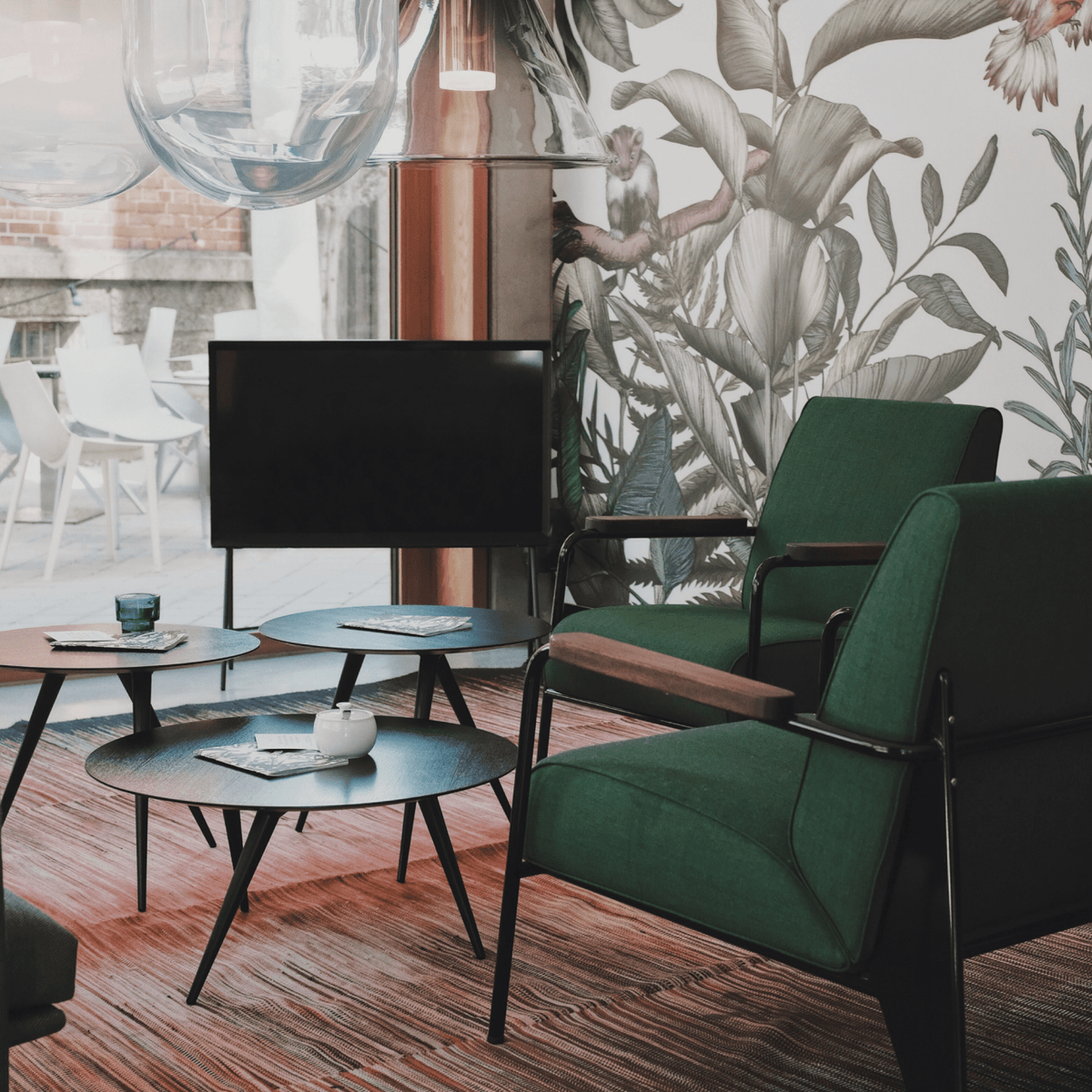An Expert’s Guide to Wallpaper Types: Pros & Cons – kul grilles