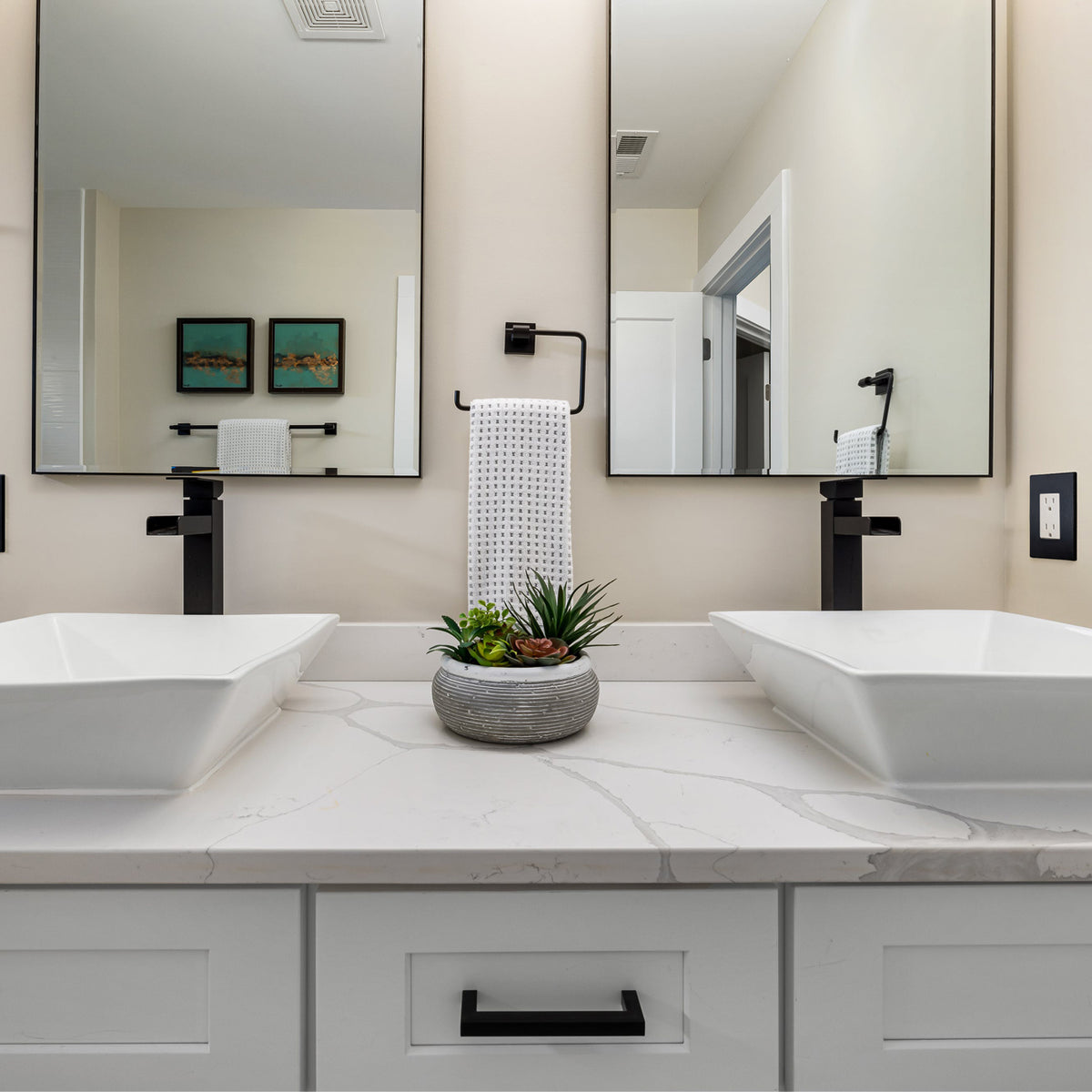 Black Hardware: A Trend That's Here to Stay – kul grilles